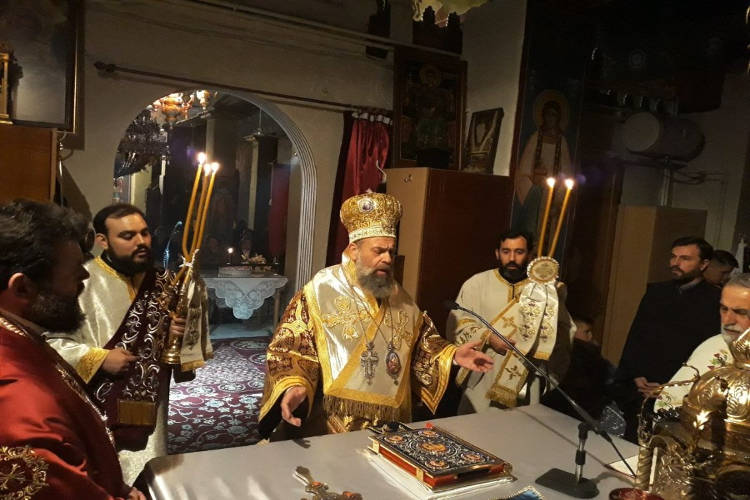 Αγρυπνία Αγίου Ιακώβου Τσαλίκη στη Μητρόπολη Θεσσαλιώτιδος | proseuxi.gr