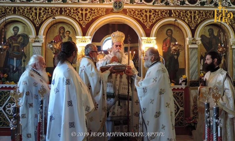 Η Εορτή των Αγίων Θεοδώρων στη Μητρόπολη Άρτης | proseuxi.gr
