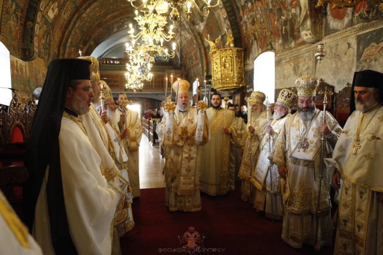 Λαμπρά Ονομαστήρια Αρχιεπισκόπου Κύπρου Χρυσοστόμου | proseuxi.gr