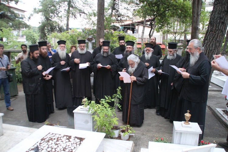 Χαρμόσυνα ήχησαν οι καμπάνες στη Μητρόπολη Εδέσσης για την Αγιοκατάταξη ...