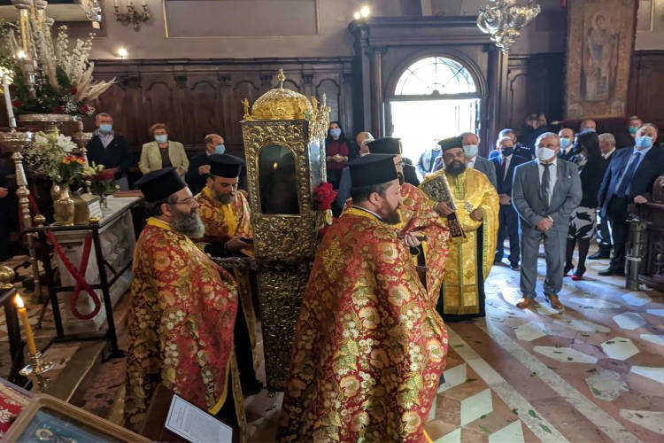 Εντός του Ναού η Λιτανεία του Αγίου Σπυρίδωνος για το Πρωτοκύριακο ...