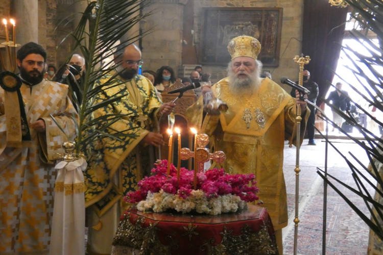 Κυριακή της Σταυροπροσκυνήσεως στην Παναγία την Εκατονταπυλιανή ...
