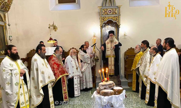 Ο Εσπερινός της Εορτής του Αγίου Ιωάννου του Θεολόγου στην Άρτα ...