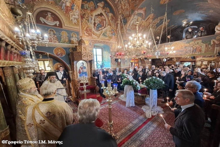 Κυριακή προ της Χριστού Γεννήσεως στη Μητρόπολη Μάνης | proseuxi.gr
