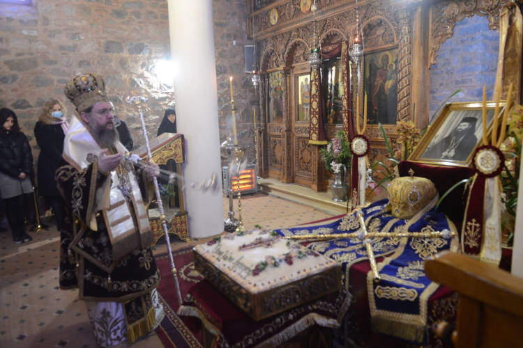 Αιτωλίας Δαμασκηνός: Ο Μητροπολίτης Θεόκλητος υπήρξε ο φιλεύσπλαχνος ...