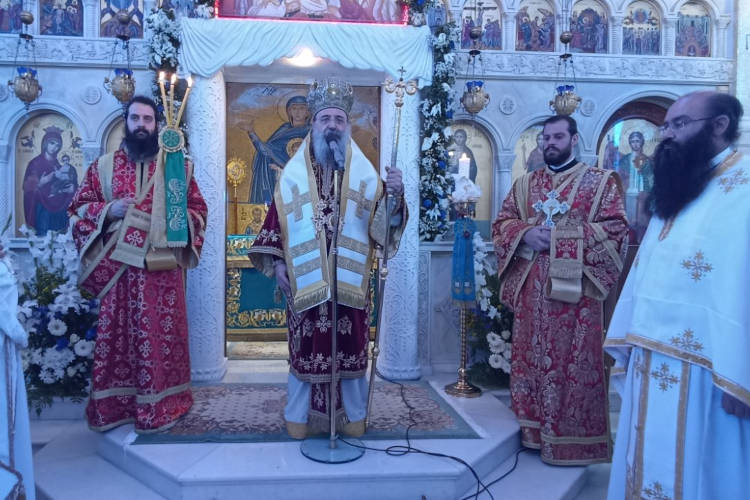 Η Εορτή της Παναγίας της Βοήθειας στην Πάτρα | proseuxi.gr