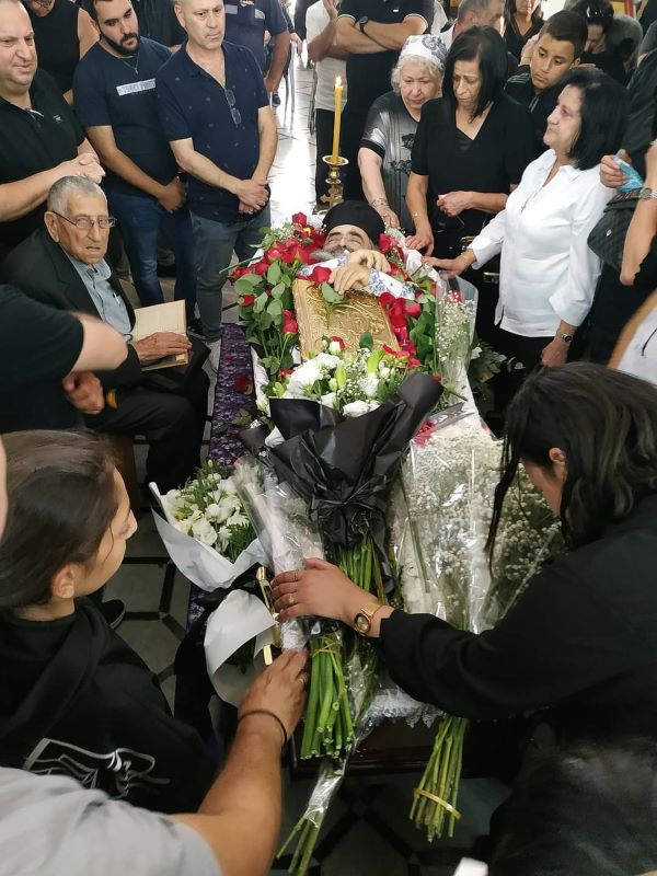 Η Νεκρώσιμος Ακολουθία του μακαριστού Αγιοταφίτου Αρχιμανδρίτου ...