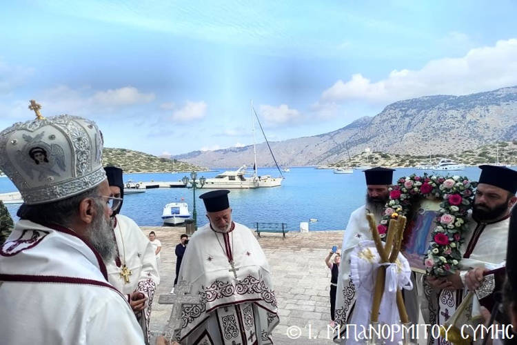 Ο Εορτασμός του εν Χώναις Θαύματος του Αρχαγγέλου Μιχαήλ στη Σύμη ...