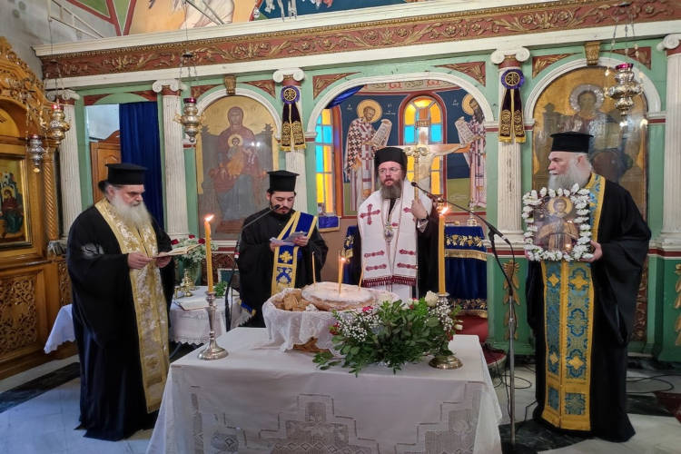 Αγιασμός για την έναρξη της νέας χρονιάς στο Κοινωνικό Φροντιστήριο και ...