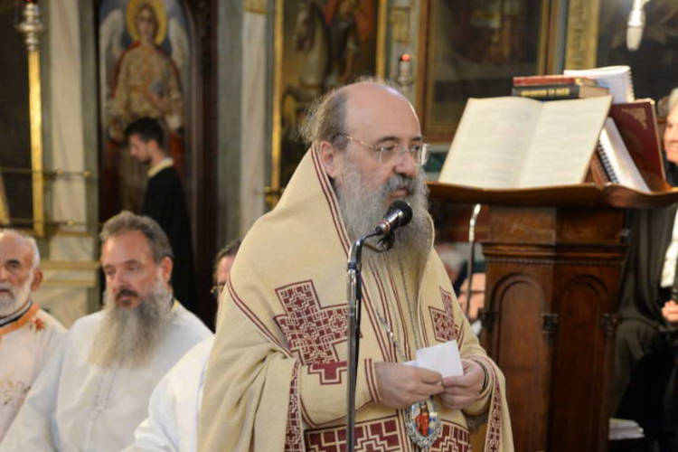 Πατρών Χρυσόστομος: Προσεύχεσθε αδελφοί μου, για την κατάπαυση του ...