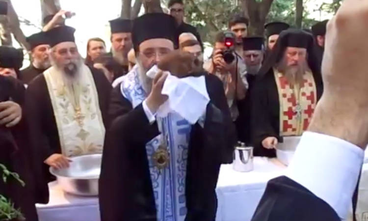 Η Πάτρα πανηγυρίζει για τον νέο Άγιο Γερβάσιο Παρασκευόπουλο | proseuxi.gr
