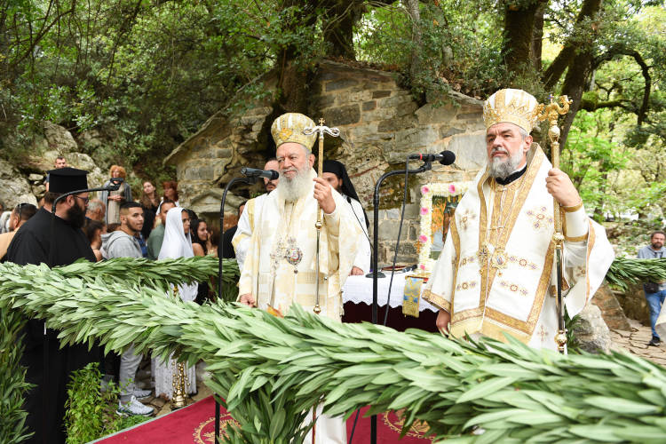 Πανηγύρισε το Ιερό Προσκύνημα της Αγίας Θεοδώρας Βάστας Αρκαδίας ...