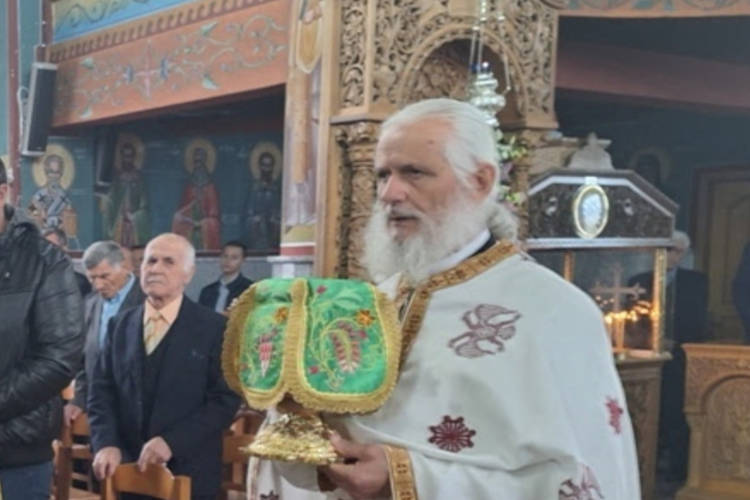 Εκδημία ιερέως Κωνσταντίνου Λαμπράκη | proseuxi.gr